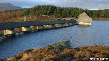 Maentwrog Hydroelectric Power Station in rainfall boost - BBC News