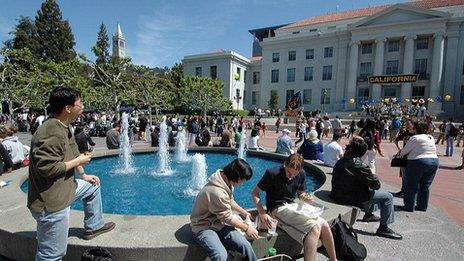 Berkeley signs up online with Harvard and MIT - BBC News