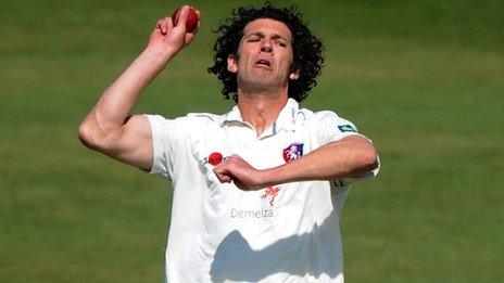 Derbyshire maintain promotion push with narrow win over Kent - BBC Sport