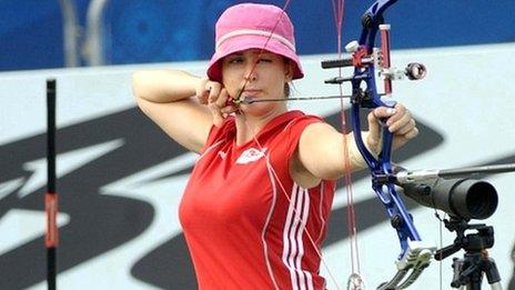 Archer Danielle Brown ineligible for Paralympic competition - BBC Sport