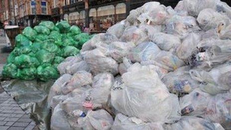 Council shows off one day of city centre rubbish in Leeds - BBC News
