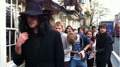 Oxford child catcher procession for trafficking awareness - BBC News
