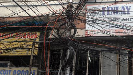 Why India loves a good electrician - BBC News