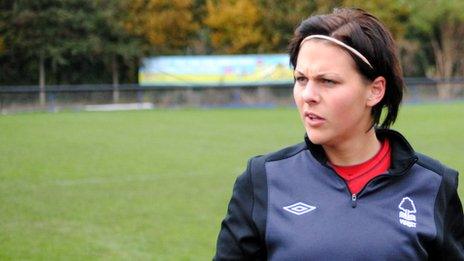 Nottingham Forest Ladies: The reality of women's football - BBC News