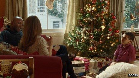 Myth-busting the Christmas adverts - BBC News