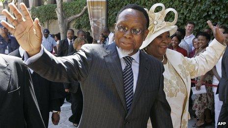 Profile: South Africa's Kgalema Motlanthe - BBC News