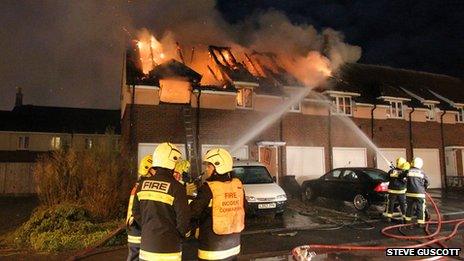 Man seriously injured in Minehead house fire - BBC News