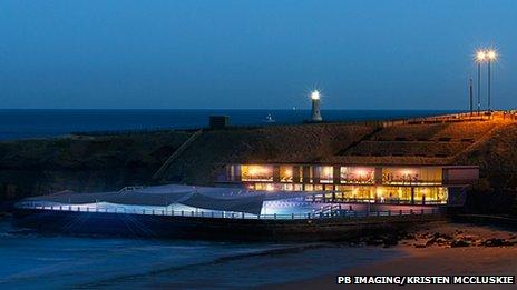 Hot spring hope to restore Tynemouth Outdoor Pool - BBC News