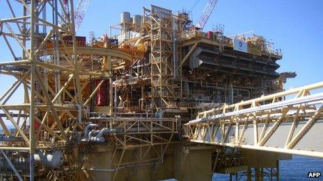 Scottish independence: North Sea oil revenue 'becoming more erratic ...