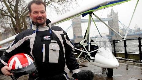 Antarctica flight bid by Aviemore-based climber Kirk Watson - BBC News