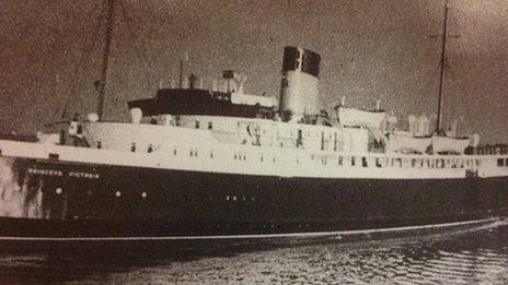 Princess Victoria disaster: Larne service marks 60th anniversary - BBC News