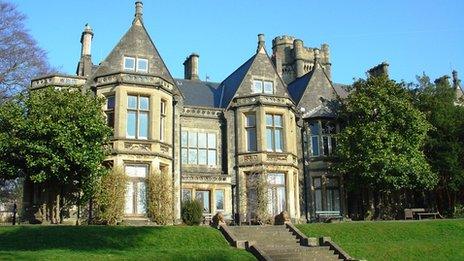 Cardiff's Insole Court gets £2m lottery restoration boost - BBC News