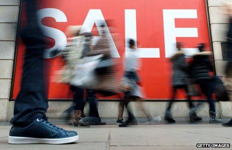 Shopping: The new tactics to get you spending - BBC News