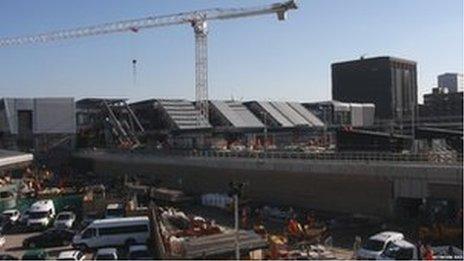 Reading train viaduct scheme completed - BBC News