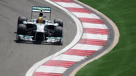 Lewis Hamilton: Mercedes 'holding on by the skin of our teeth' - BBC Sport