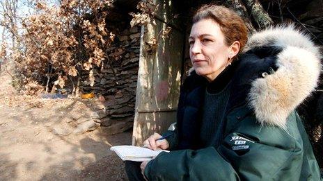 Late journalist Marie Colvin makes Orwell Prize shortlist - BBC News