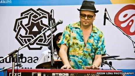Stefan Kaye: India's 'jailhouse rocker' remembers days in prison - BBC News