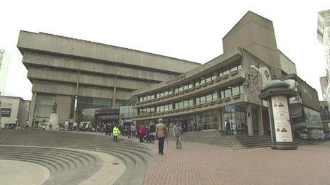 'Reinventing the library': Birmingham's futuristic vision - BBC News