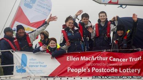 Dame Ellen MacArthur's cancer charity sails from Largs - BBC News