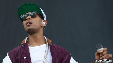 N-Dubz star Fazer reveals love of classical music - BBC News