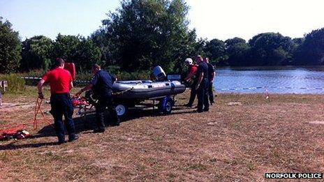 University of East Anglia lake body: Shoe found by fisherman - BBC News