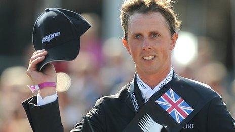 Ben Maher tops world showjumping rankings - BBC Sport