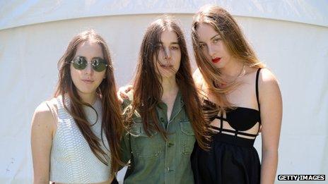 Haim announce details of debut album Days Are Gone - BBC News