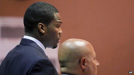 50 Cent pleads not guilty to domestic violence charges - BBC News