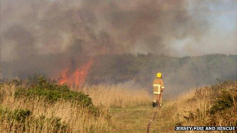 Jersey fire started by model plane crash - BBC News