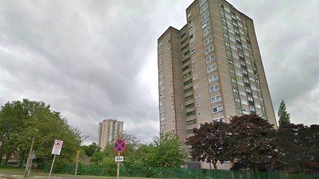 Two men jailed after Stevenage flat stabbing - BBC News