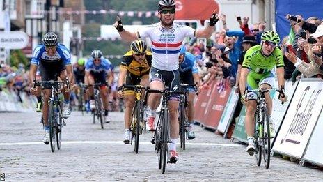 Tour of Britain: Bradley Wiggins seals title as Cavendish wins stage ...