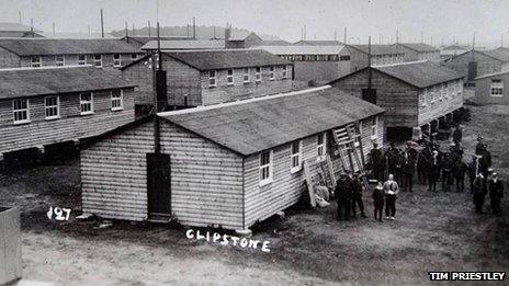 Work to recreate WWI Clipstone training trench - BBC News