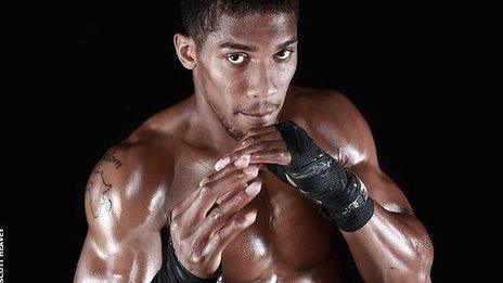 Anthony Joshua secures first-round win over Emanuele Leo - BBC Sport