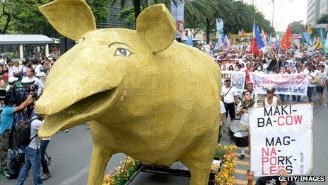 Corruption and bribery in the classroom - BBC News