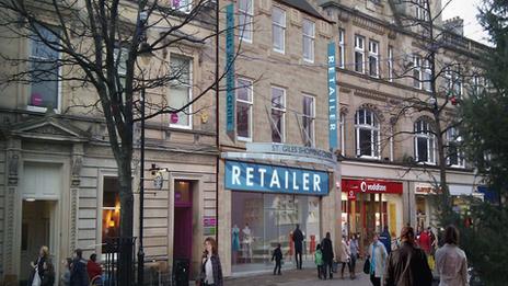 Elgin town centre revamp set for approval - BBC News