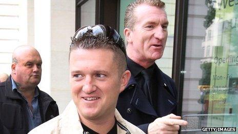 Ex-EDL leaders Tommy Robinson and Kevin Carroll cleared - BBC News