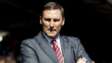 Aldershot Town sign Jonathan Henly & Dan Butler on loan - BBC Sport