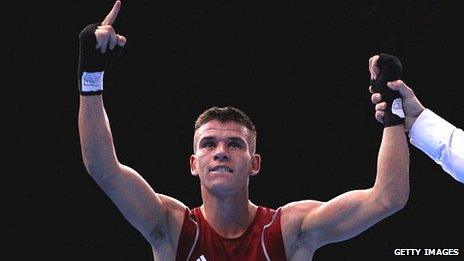 Shot boxer Martin Ward 'eager' for next fight - BBC News