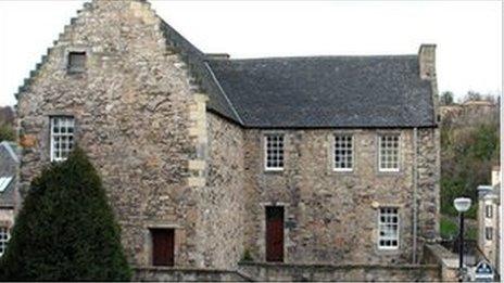 Economist Adam Smith's home revamp under way in Edinburgh - BBC News