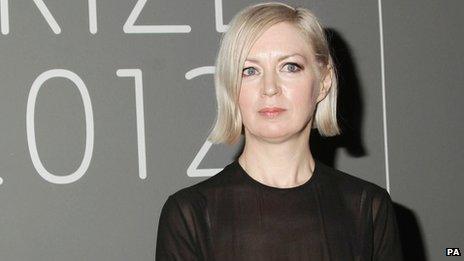 Elizabeth Price wins £60,000 contemporary art award - BBC News