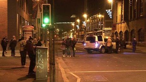 Hundreds caught up in alert after explosion in Belfast centre - BBC News