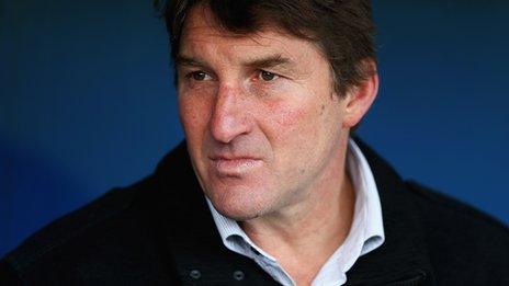 Warrington Wolves: Tony Smith wants reaction after St Helens loss - BBC ...