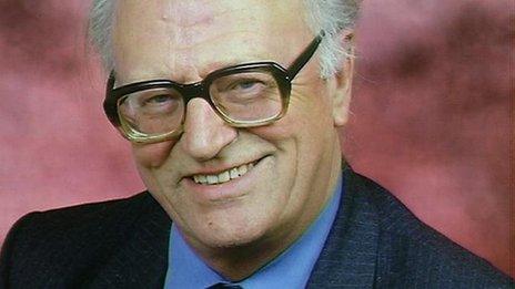 The ex-MPs who died in 2013 - part one - BBC News
