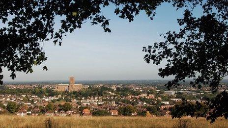 Guildford Borough Councils seeks 'clarity' over green belt law - BBC News