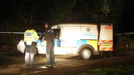 Crawley murder investigators work with Portuguese police - BBC News