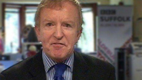 BBC contributor Simon Warr denies Suffolk school sex offences - BBC News