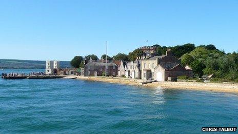 Brownsea Island nature reserve named UK's favourite - BBC News