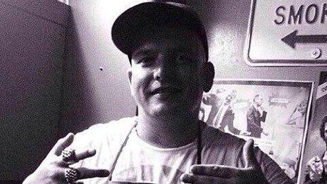 Simon Tarry jailed over 'single punch' death - BBC News