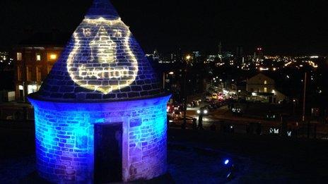 Everton Football Club crest 'inspiration' tower lit up - BBC News