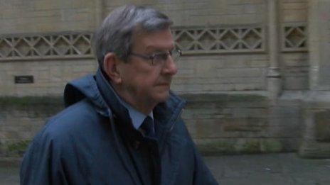Will writer Keith Webber jailed for five years for fraud - BBC News